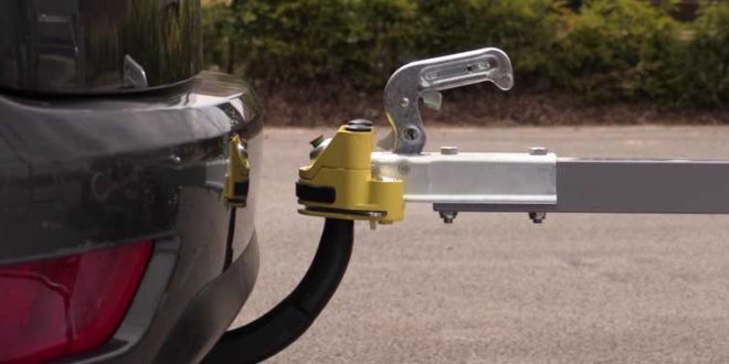 How To Lock A Trailer Hitch | Truck of Mine